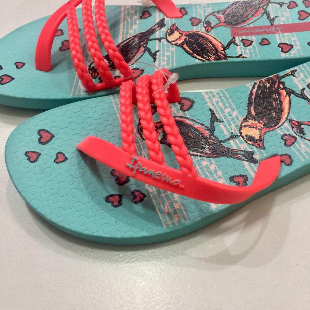 Ipanema Sandals, Women's Fashion, Footwear, Sandals on Carousell