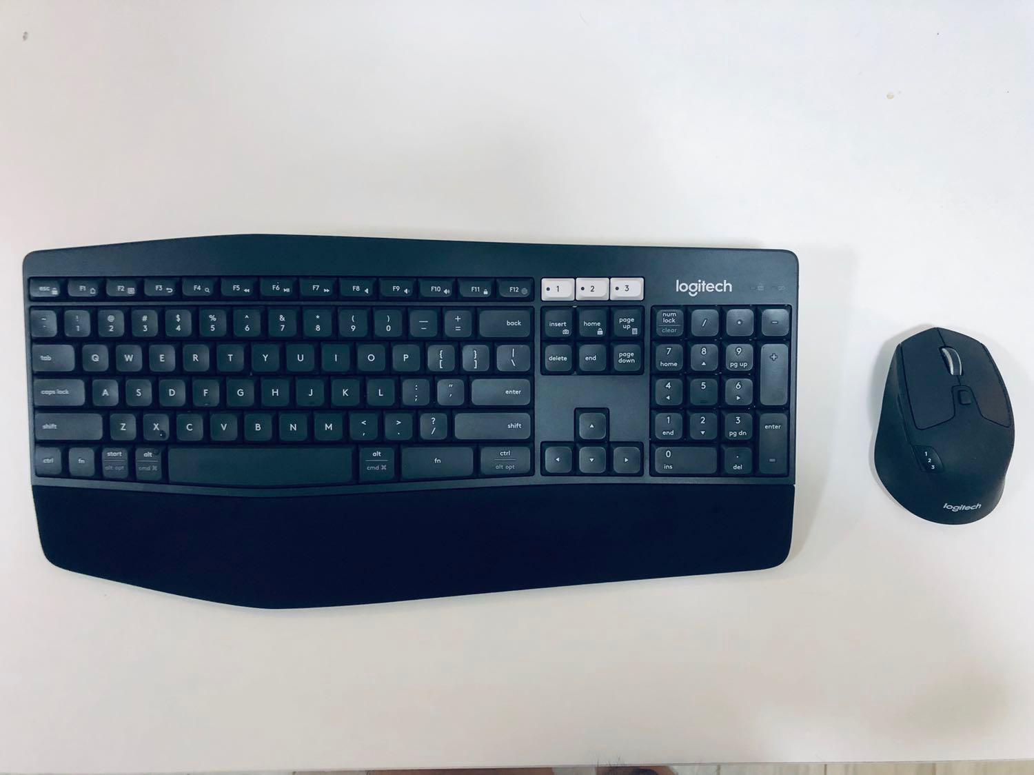 Logitech Mk850 Multi Device Performance Wireless Keyboard And Mouse Combo Electronics Computer