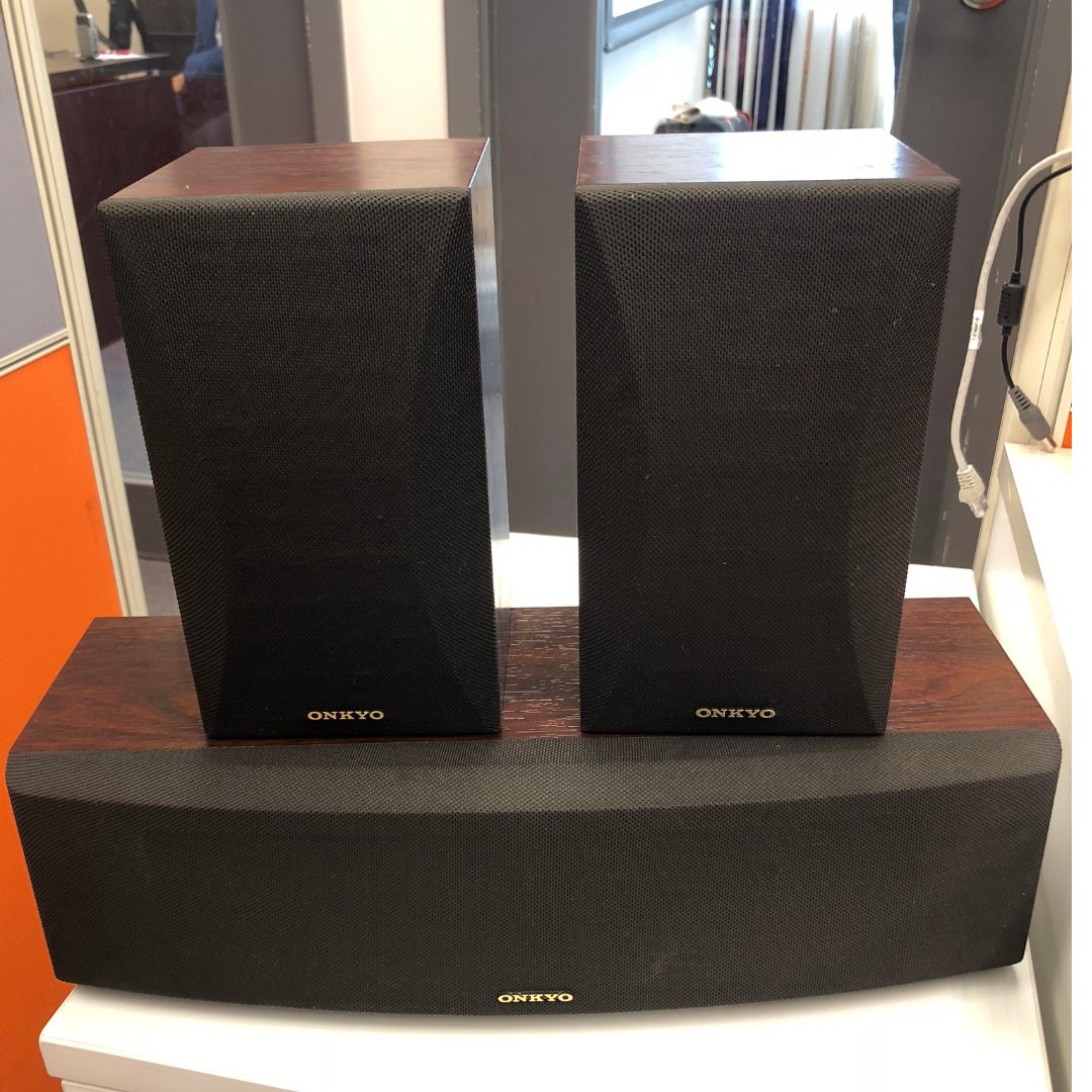 Onkyo SKR-101 SKC-101 前置喇叭 中置喇叭, 音響器材, Soundbar、揚聲器、藍牙喇叭、耳擴 - Carousell