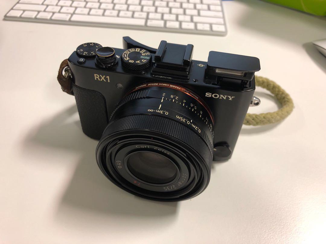 Sony RX1 Full Frame Camera, Photography, Cameras on Carousell