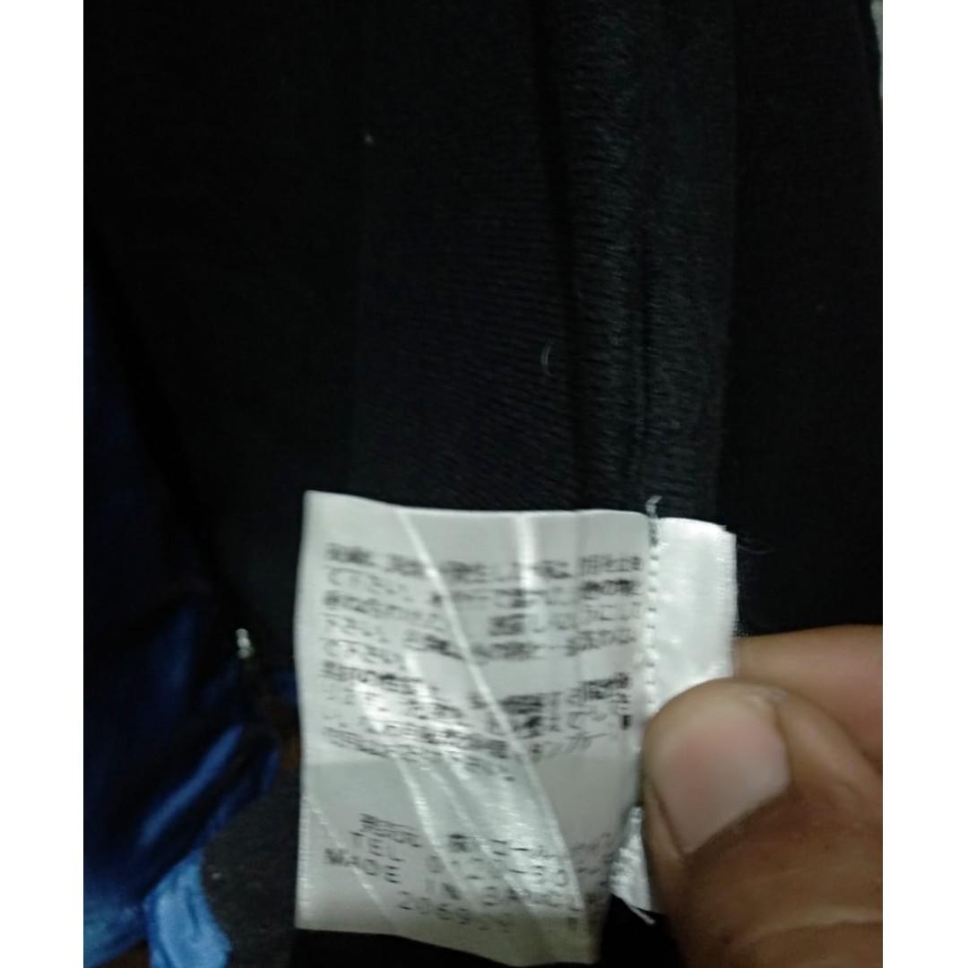 The North Face stow pocket, Fesyen Pria, Pakaian di Carousell