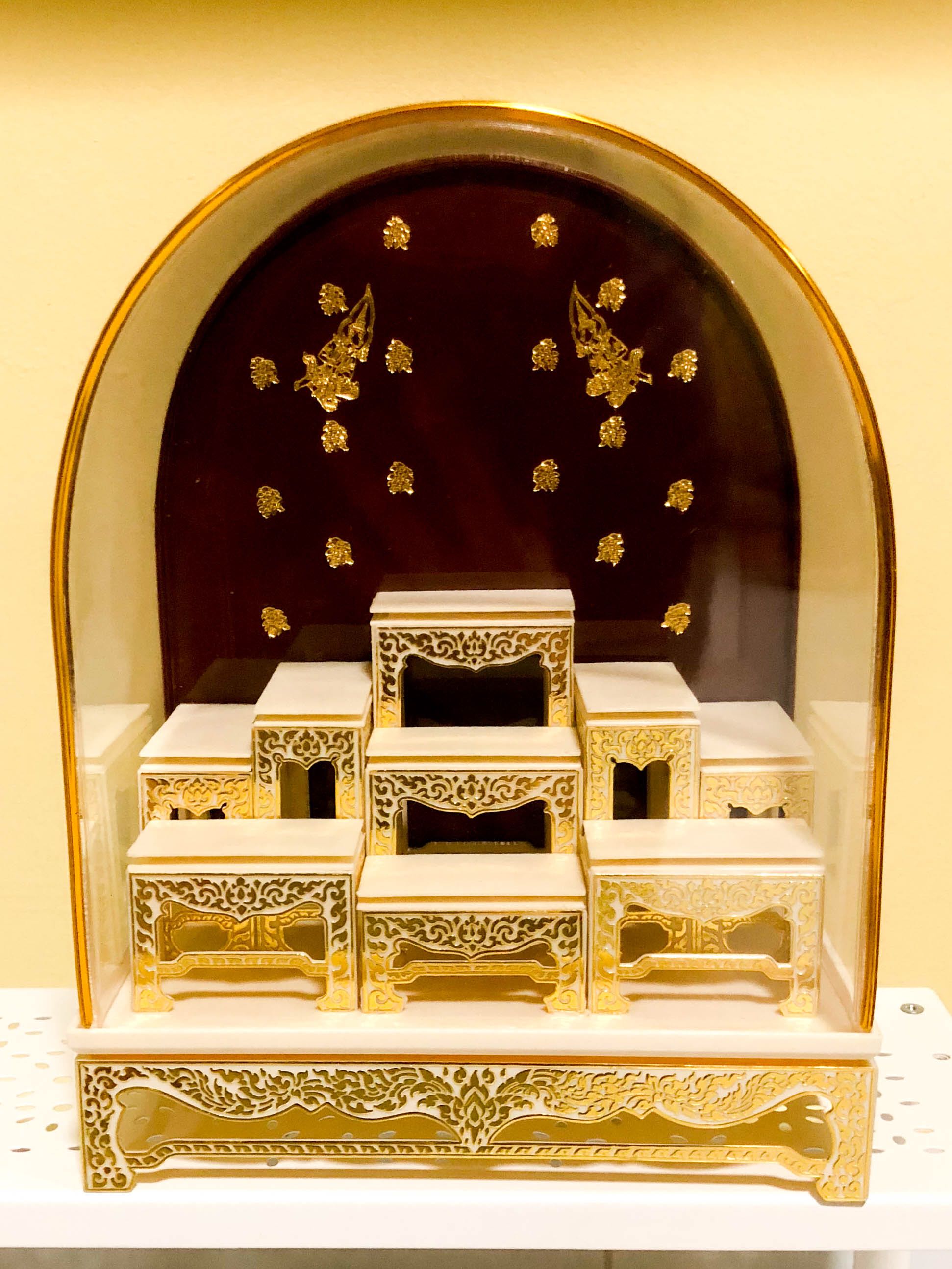 Amulet Buddha Statue Bucha Display Case Mini Altar( 2 Color available ...