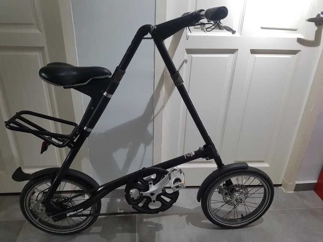 Authentic STRIDA 5.0 Black Foldable Bicycle e.g. Foldies Bike, Bicycles ...