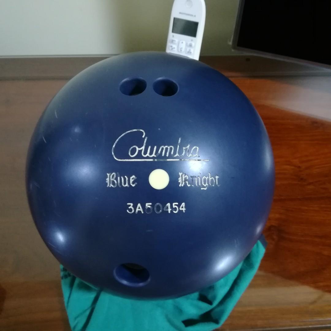 Bowling ball Columbia Blue Knight /Urathane, Sports Equipment, Sports ...