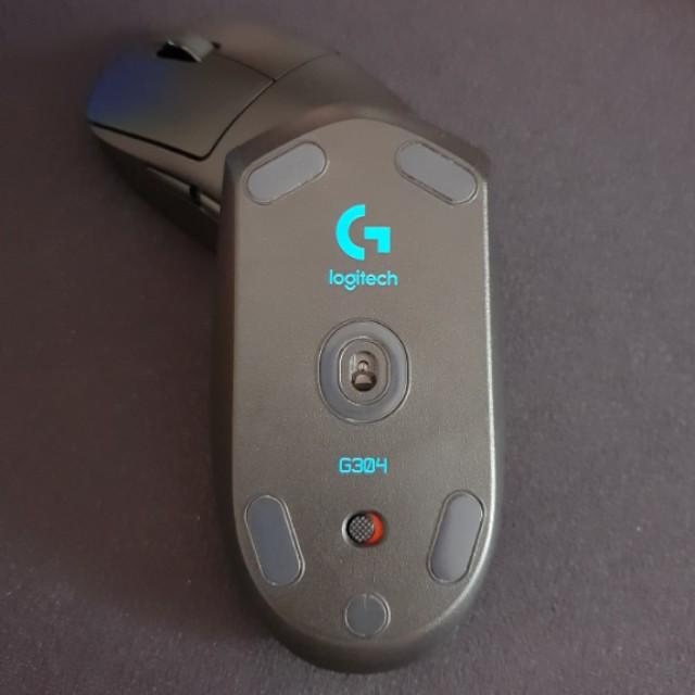 Logitech G304 Wireless w/ AAA Lithium battery, Computers & Tech, Parts ...
