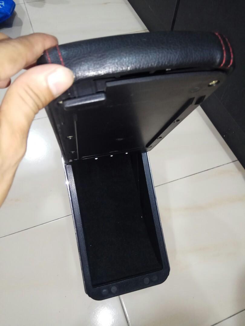 Suzuki swift hand rest, Car Accessories, Accessories on Carousell