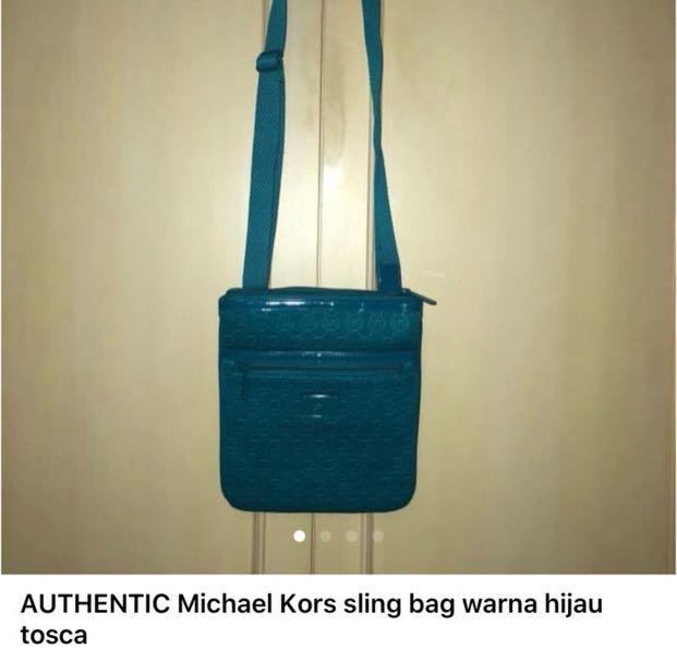 Authentic 2nd michael kors sling bag @ 700 rb ( ada lecet sedik di bagian bawah tas, Fesyen ...