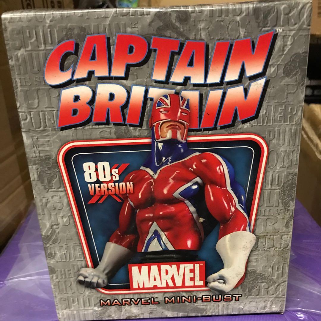 Bowen Marvel Captain Britain 80s Version Mini-Bust Statue Rare, Hobbies ...