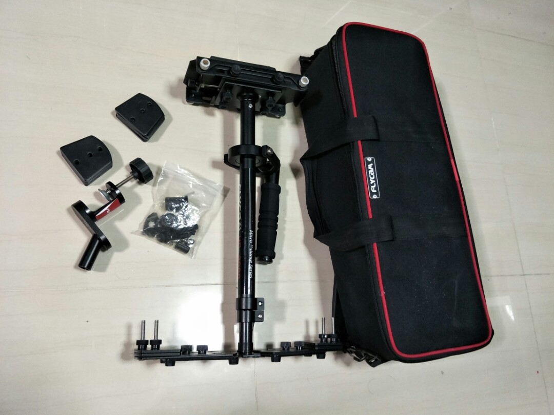 Flycam HD 3000, Photography, Video Cameras on Carousell
