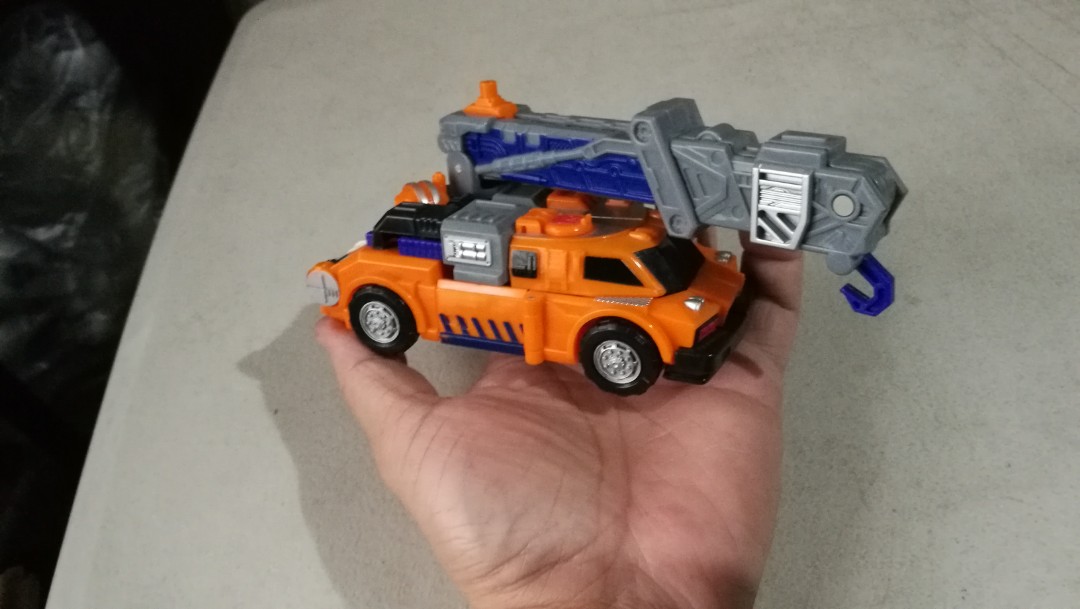 Transformers crain figure, Hobbies & Toys, Toys & Games on Carousell