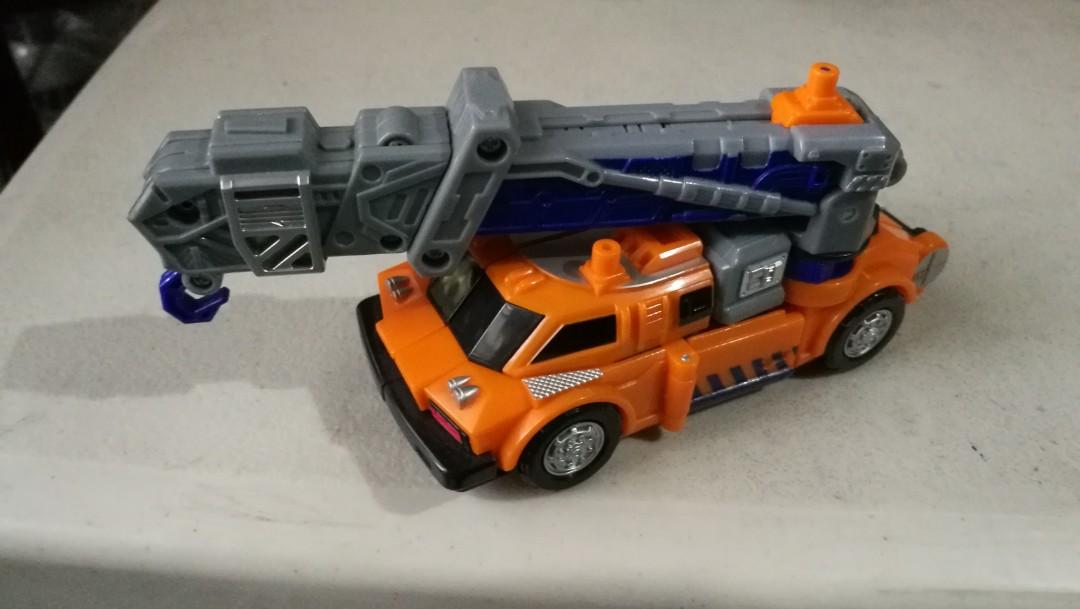 Transformers crain figure, Hobbies & Toys, Toys & Games on Carousell