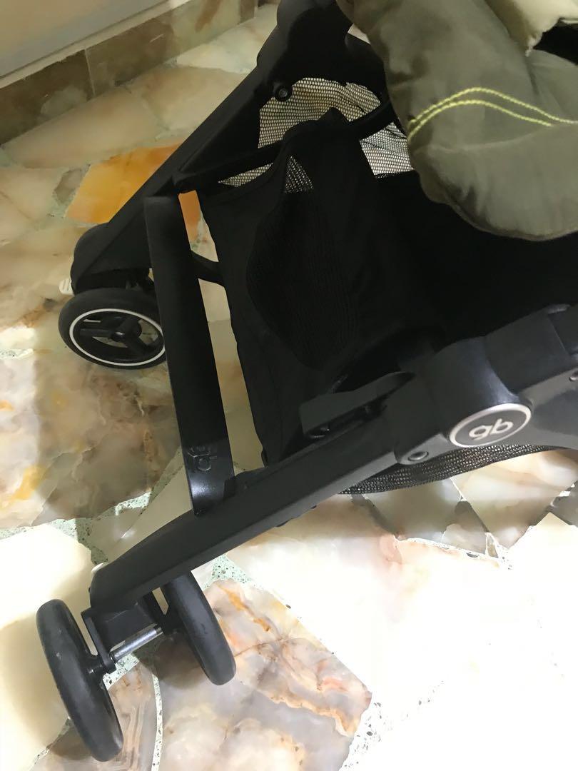 GB POCKIT STROLLER - LIZARD KHAKI, Babies & Kids, Going Out, Strollers ...