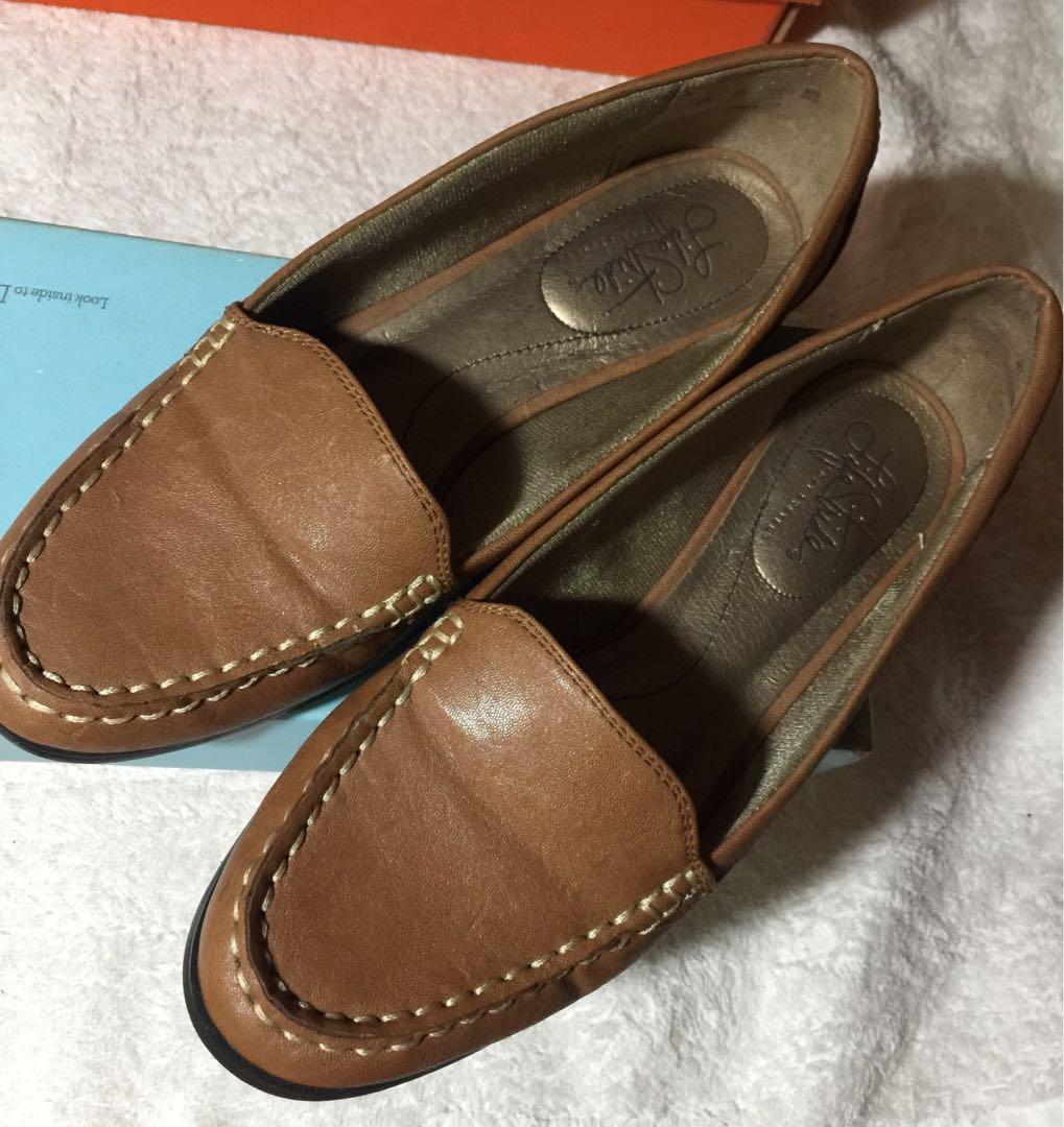 Life Stride Abey, Tan Crowner, Women's Fashion, Footwear, Slippers and ...