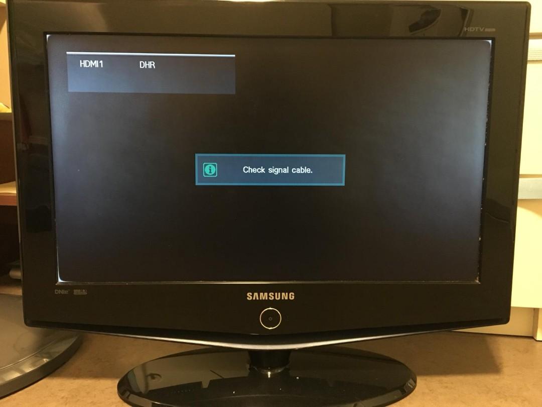 Samsung 25inch Lcd tv, have white spot on top left (refer to pix), TV ...