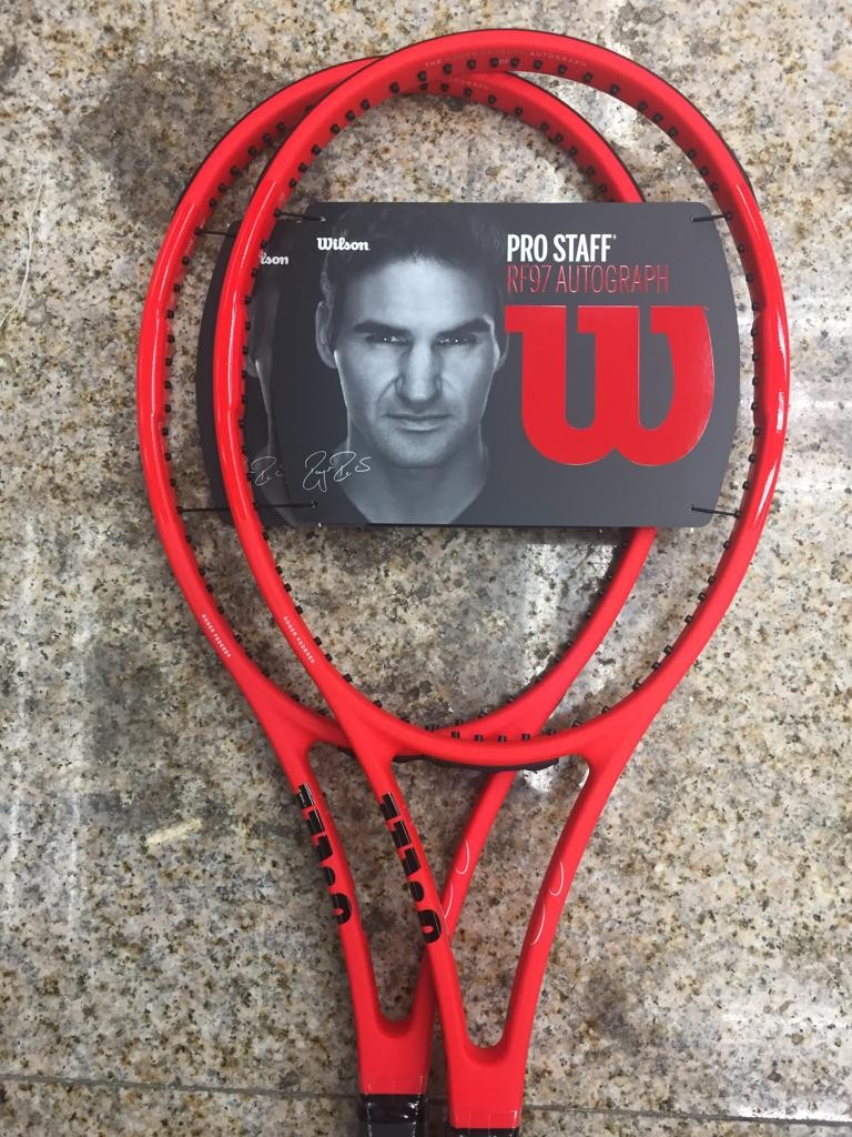 Wilson pro staff 97 RF, 運動產品, 運動與體育, 運動與體育 - 球拍和球類運動 - Carousell