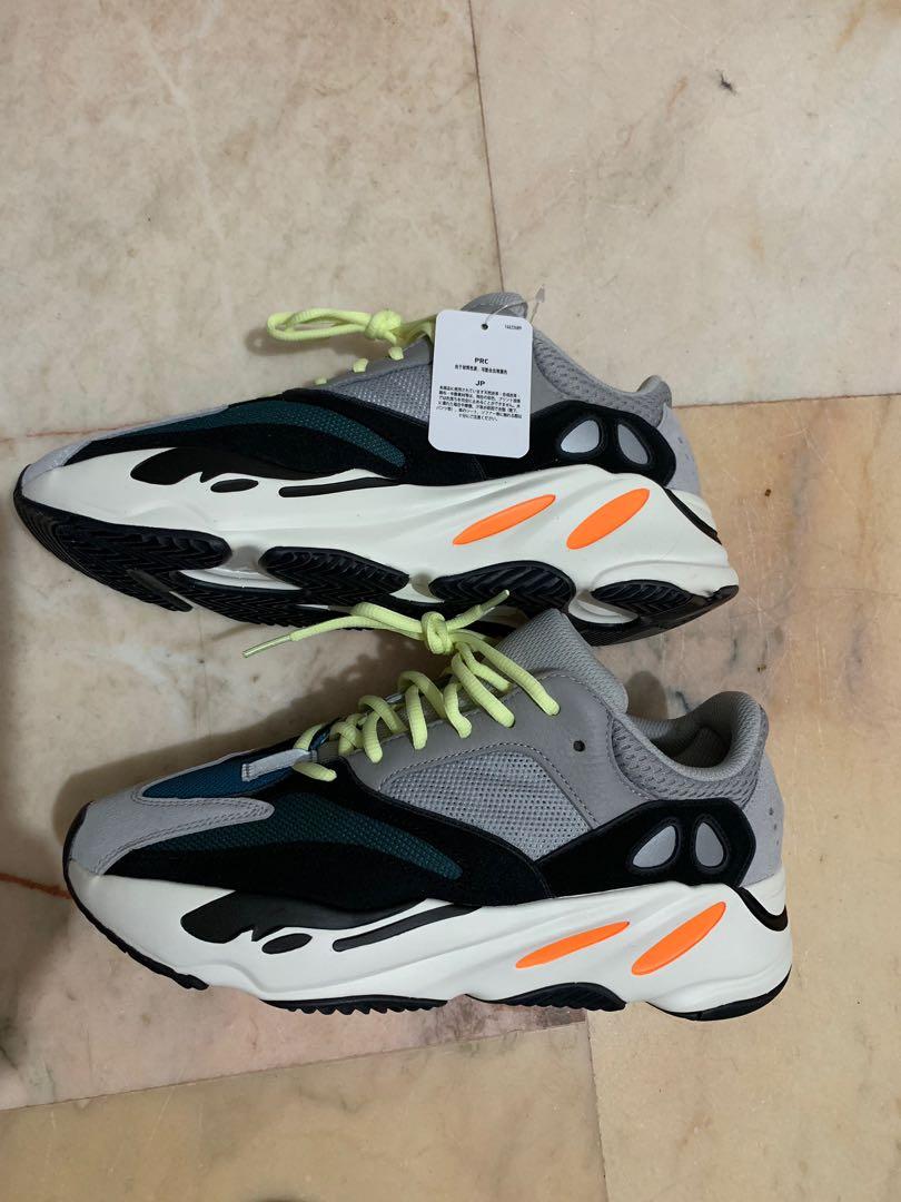 Yeezy Wave Runner 700, Men's Fashion, Footwear, Sneakers on Carousell