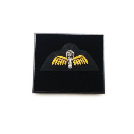 Australian Wing No.1, 2 and 3 / Australian Airborne No.4 Badges, Sports ...
