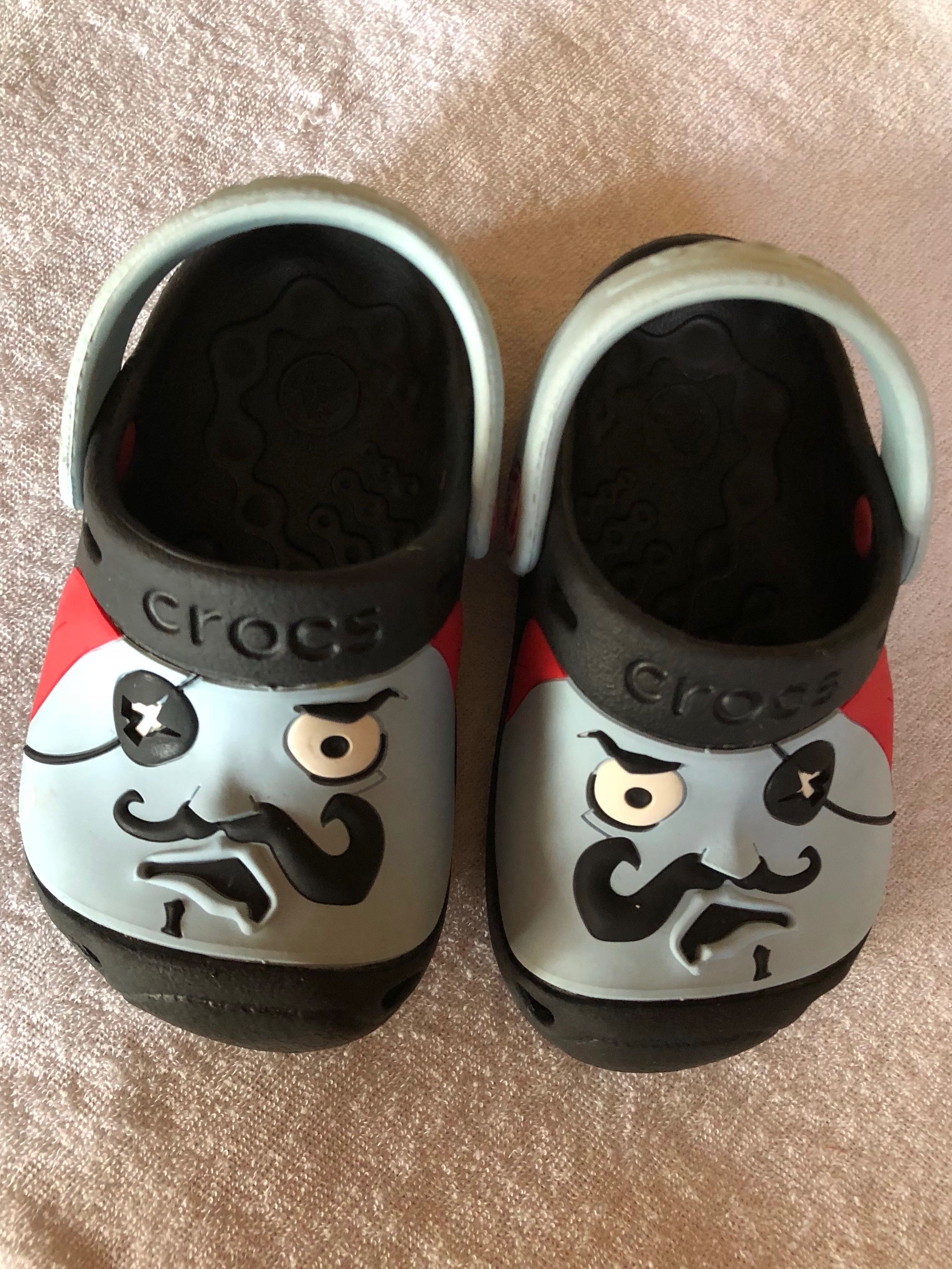 GCQ SALE!! Crocs Pirate Clogs, Babies & Kids, Babies & Kids Fashion on ...