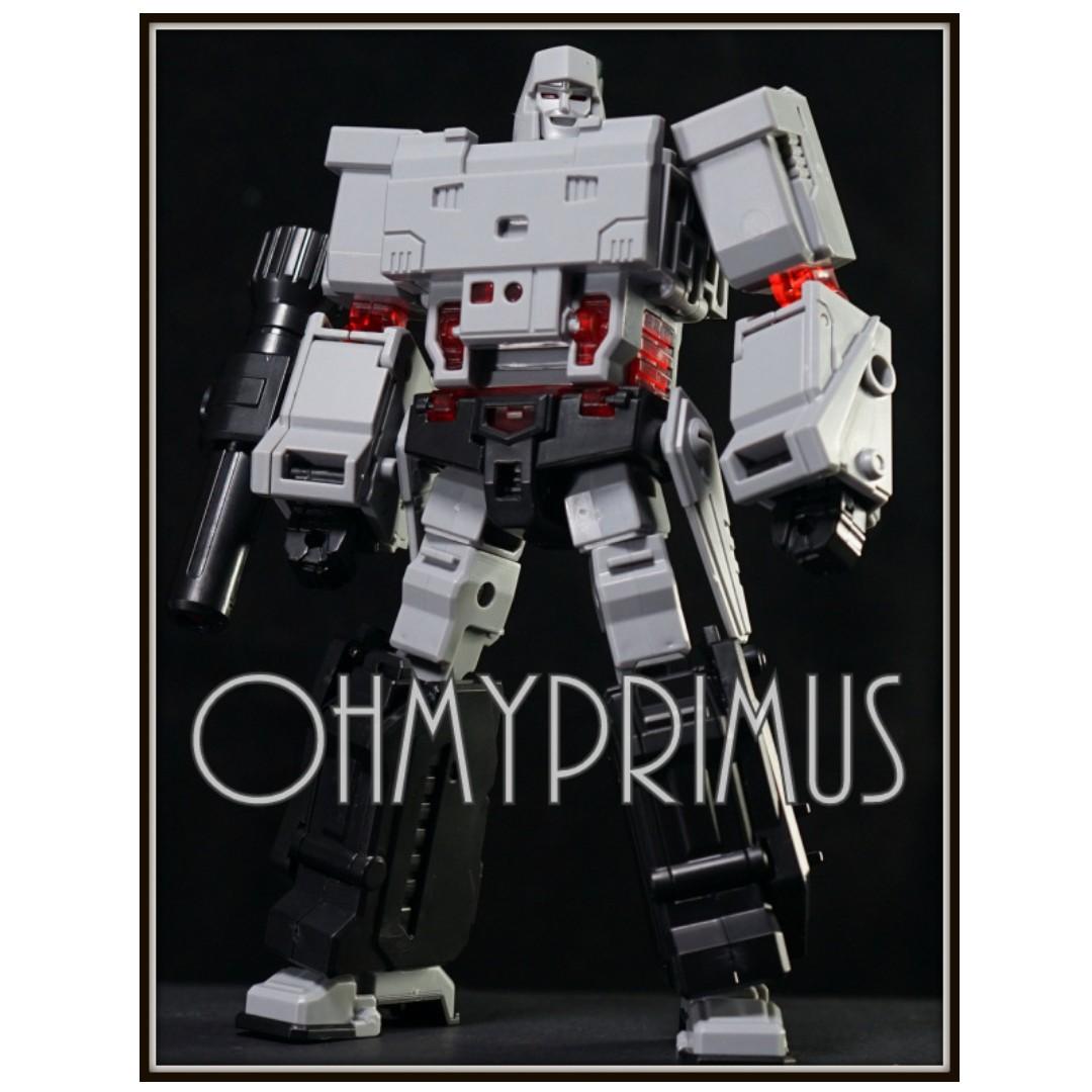 NBK TF Engineering Transformers Combiner Wars Deluxe Scale Megatron ...