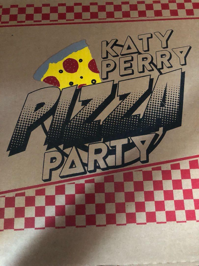 Katy Perry Pizza Party Box Set, Everything Else on Carousell