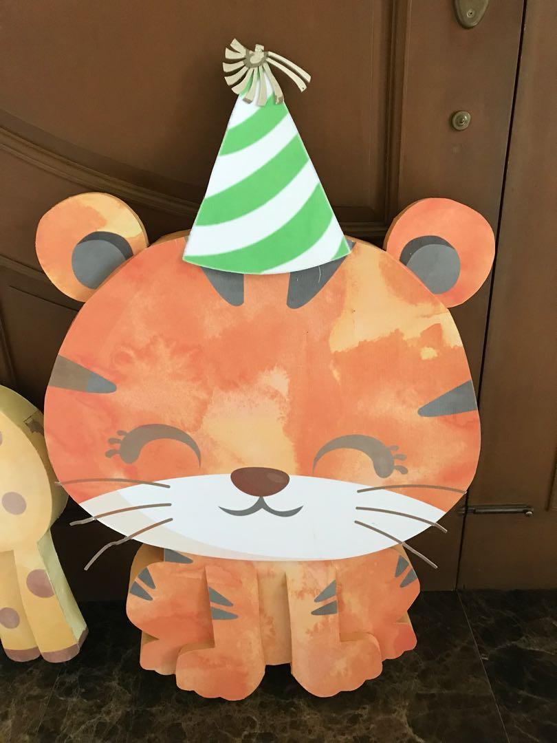 Safari Party Animals Standees, Hobbies & Toys, Stationary & Craft ...