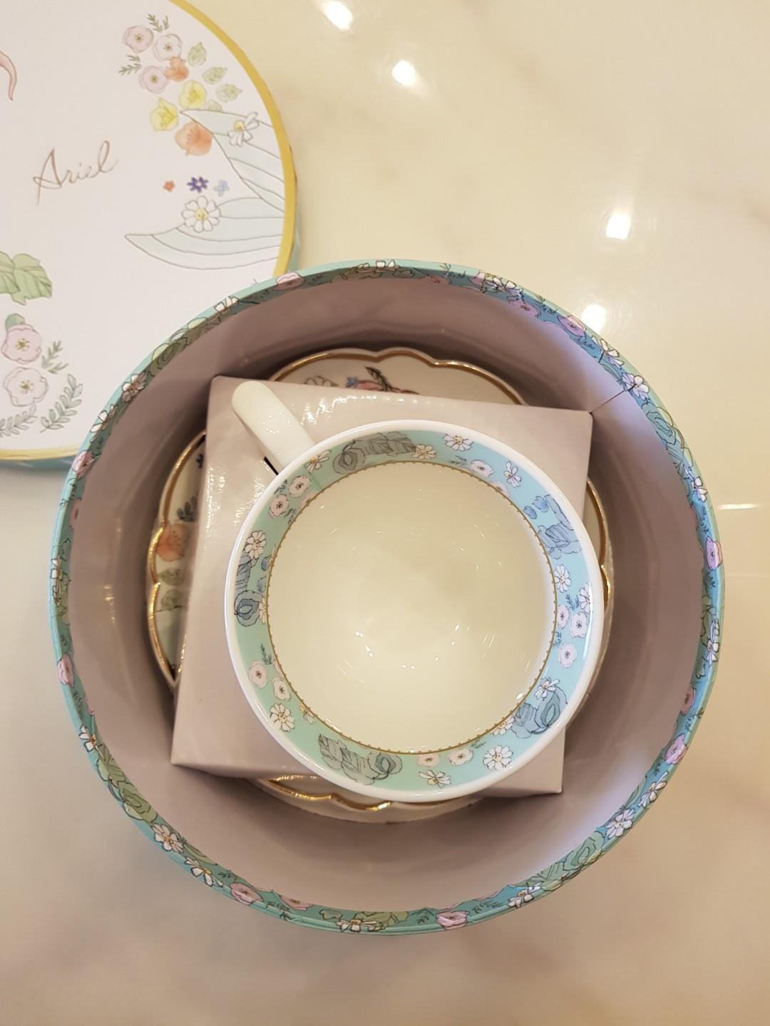 Tokyo Disney Sea Ariel mermaid tea cup set, Everything Else on Carousell