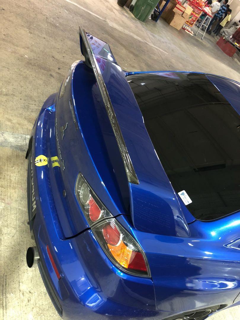 Evo X spoiler c/w cf lip, Car Accessories, Accessories on Carousell