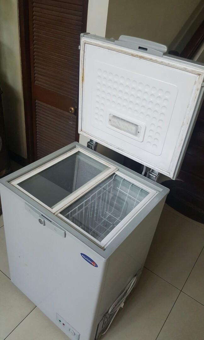 Fujidenzo Chest Freezer (4 cu ft), TV & Home Appliances, Kitchen ...