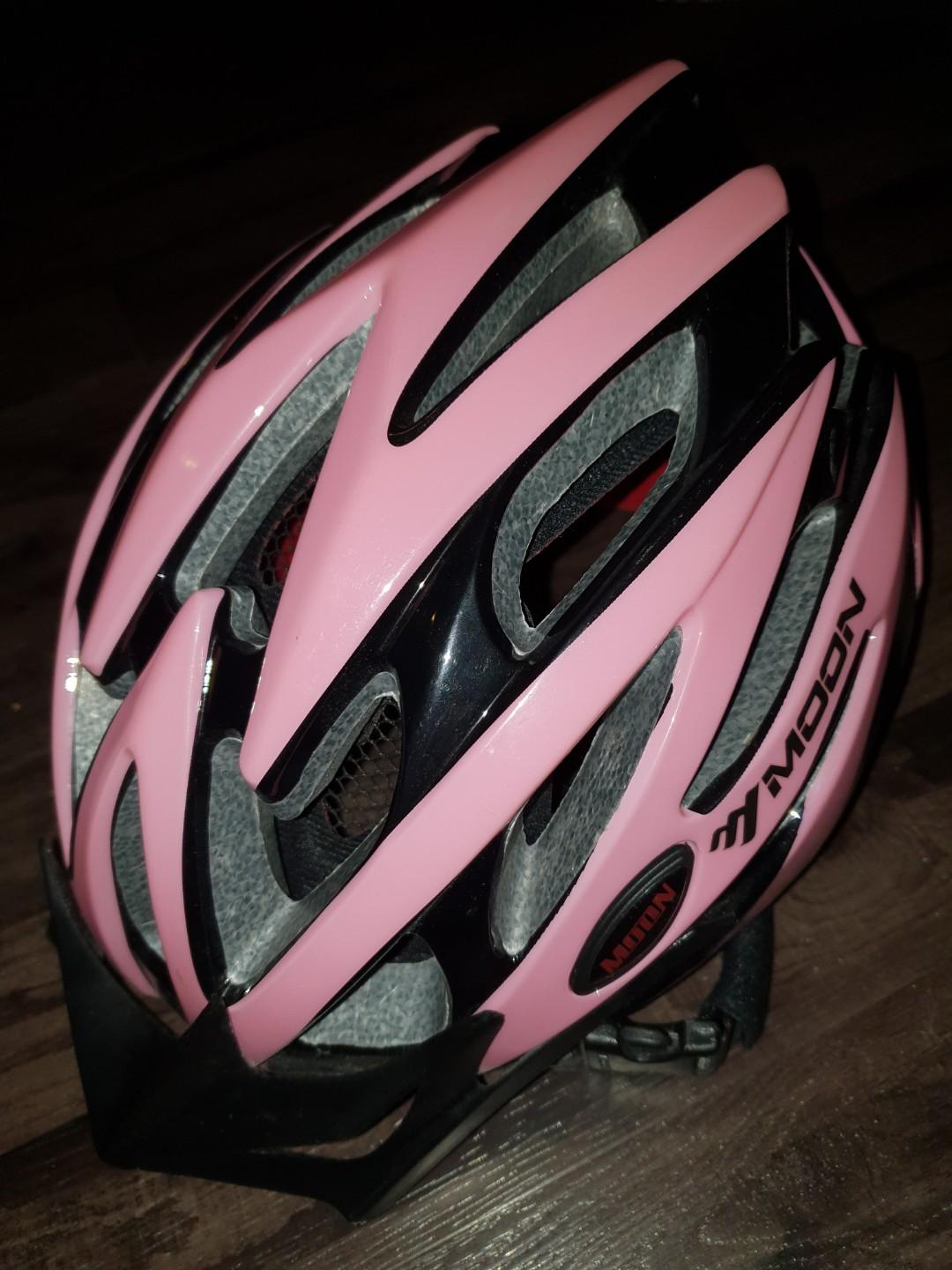 Moon helmet, Sports Equipment, PMDs, E-Scooters & E-Bikes, E-Scooters ...