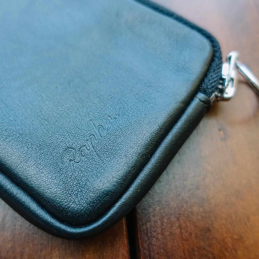Rapha Leather Essentials Case, Sports Equipment, Bicycles & Parts, Bicycles on Carousell