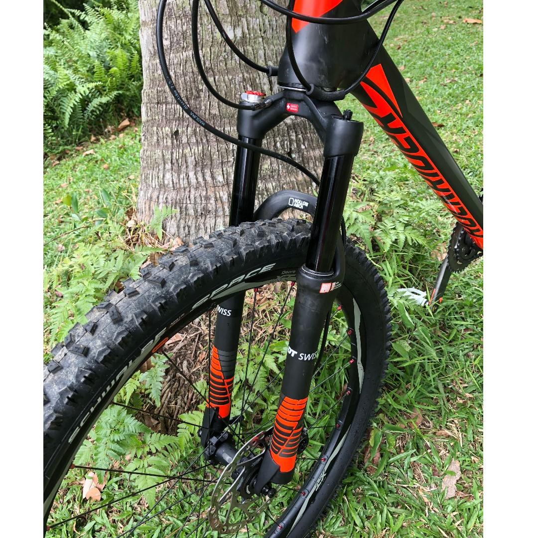 Rockrider XC Pro Factory - FULL CARBON (8.4kg) on Carousell