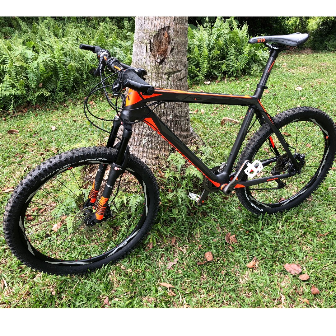 Rockrider XC Pro Factory - FULL CARBON (8.4kg) on Carousell