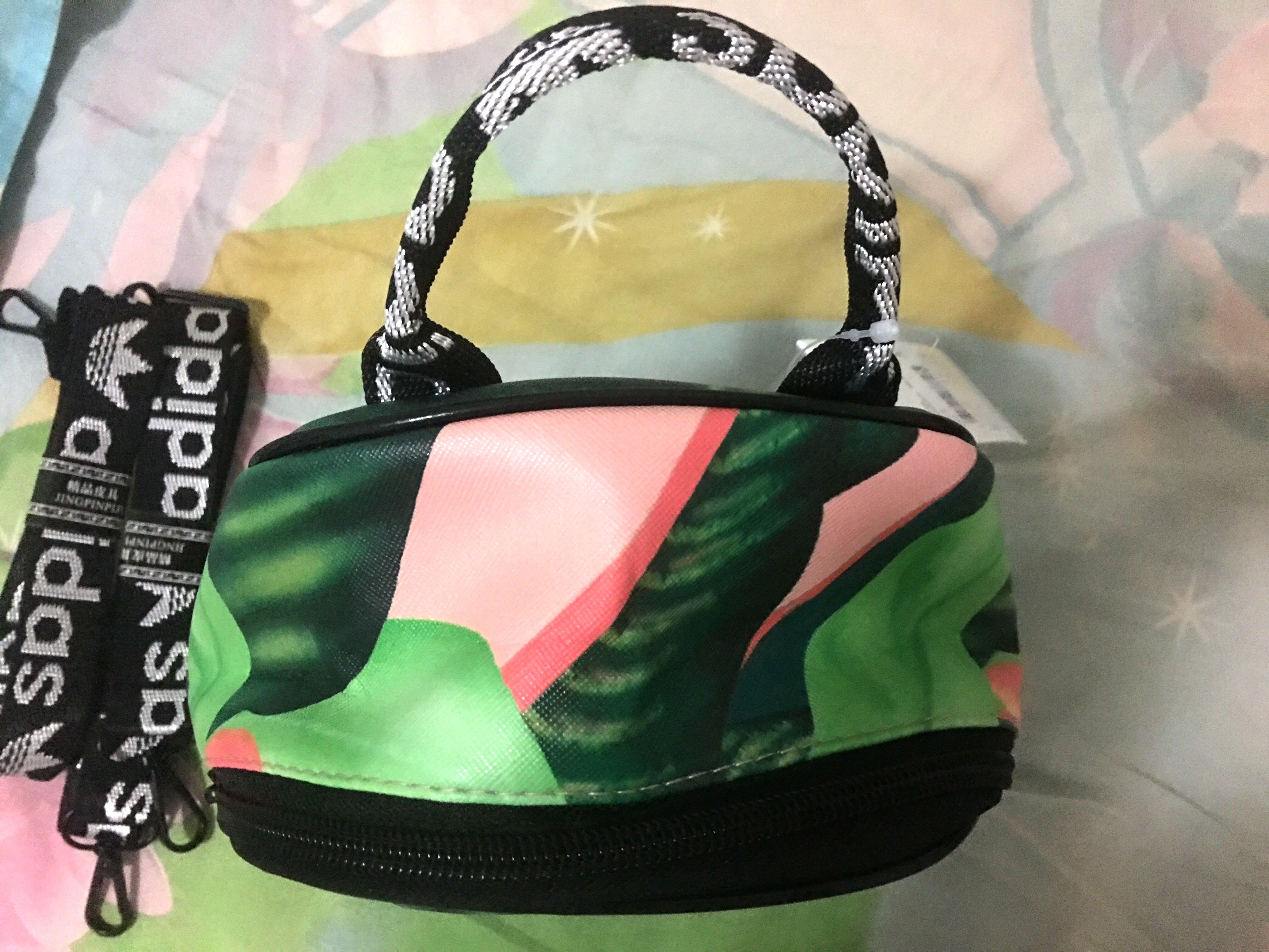Adidas Mini Backpack Palm, Fesyen Wanita, Tas & Dompet di Carousell
