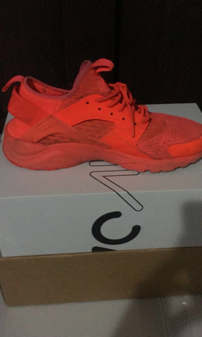 Nike Adidas converse, Men's Fashion, Footwear, Sneakers on Carousell