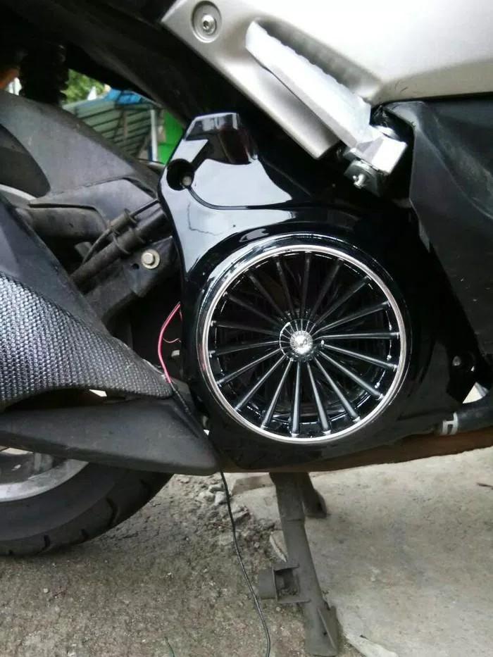 P.O Nmax/Aerox Radiator Cover with Fan N Blue LED, Motorcycles ...