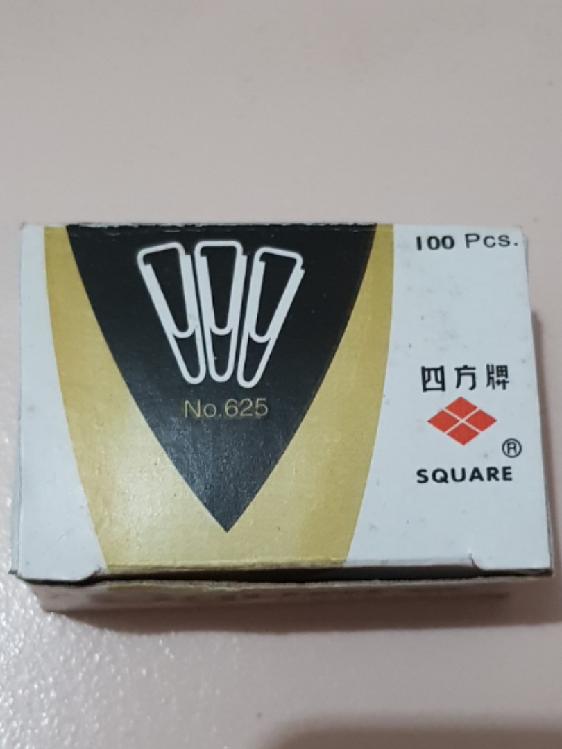 Triangle Clips 25mm, Hobbies & Toys, Stationery & Craft, Craft Supplies ...