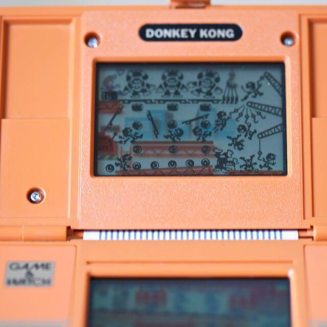 Vintage Donkey Kong Nintendo Game & Watch Multi-Screen Hand-Held LCD ...