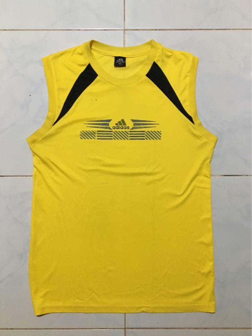Adidas Sando, Men's Fashion, Footwear, Sneakers on Carousell