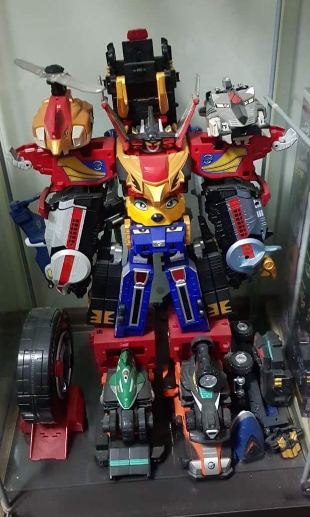 Engine Sentai Go-onger G12 megazord, Hobbies & Toys, Toys & Games on ...