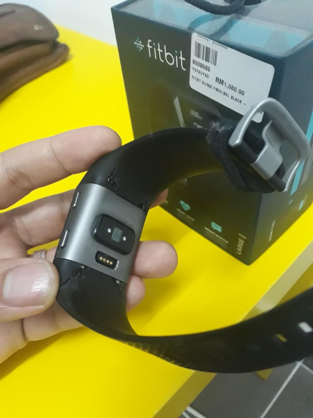 Fitbit surge, Men's Fashion, Watches & Accessories, Watches on Carousell