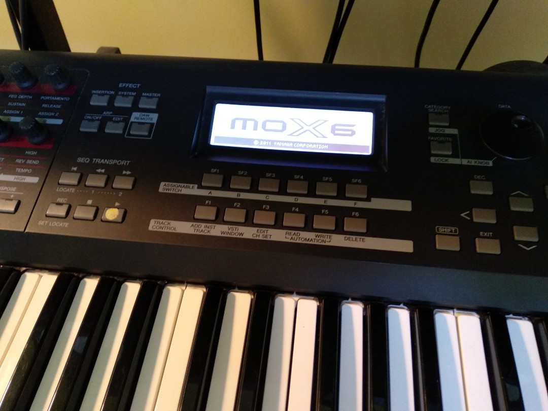 Yamaha MOX 6, Hobbies & Toys, Music & Media, Musical Instruments on Carousell