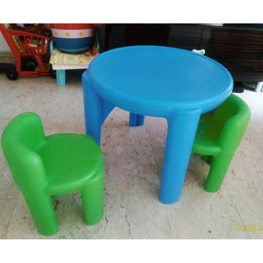 Little Tikes Bright 'N Bold Table And Chairs Set, Babies & Kids, Baby ...
