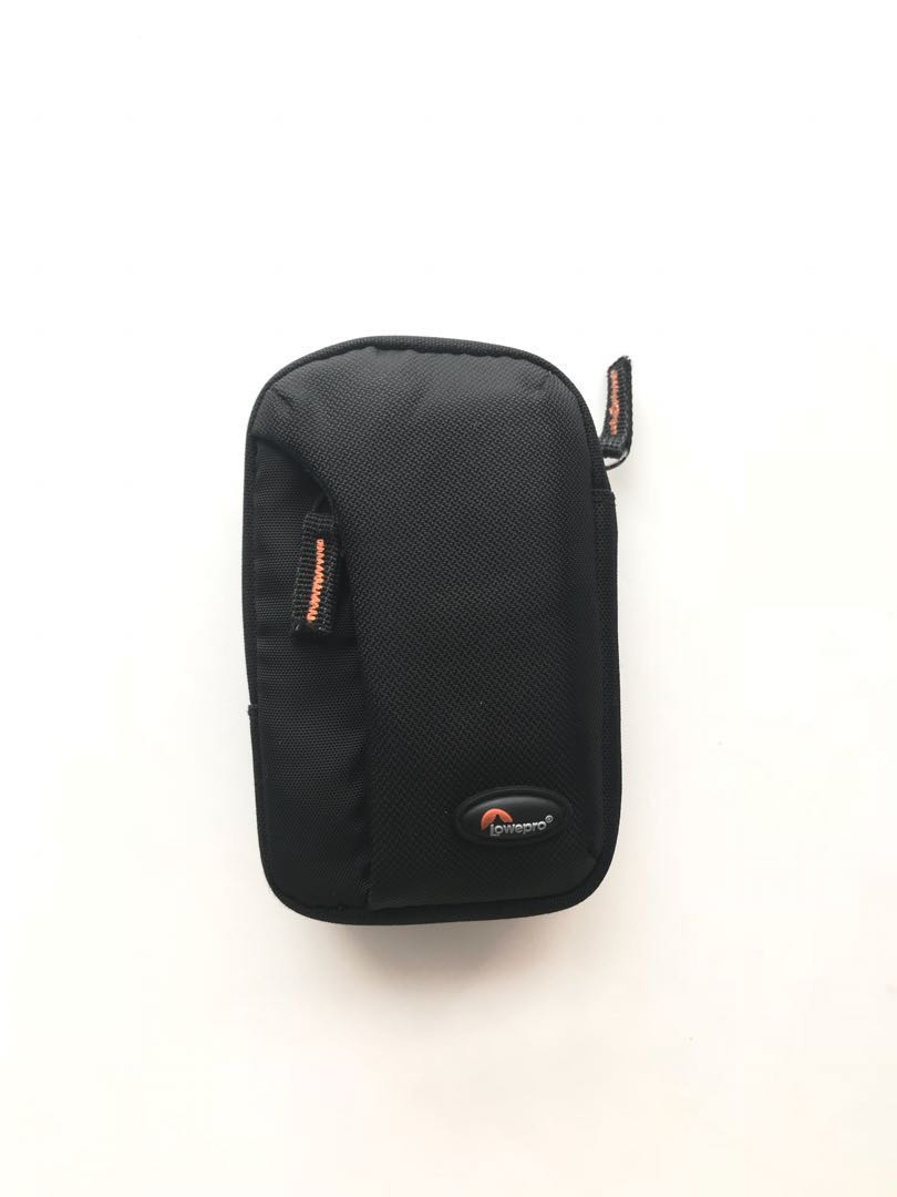 Lowepro camera case for Compact Camera, Photography, Cameras on Carousell