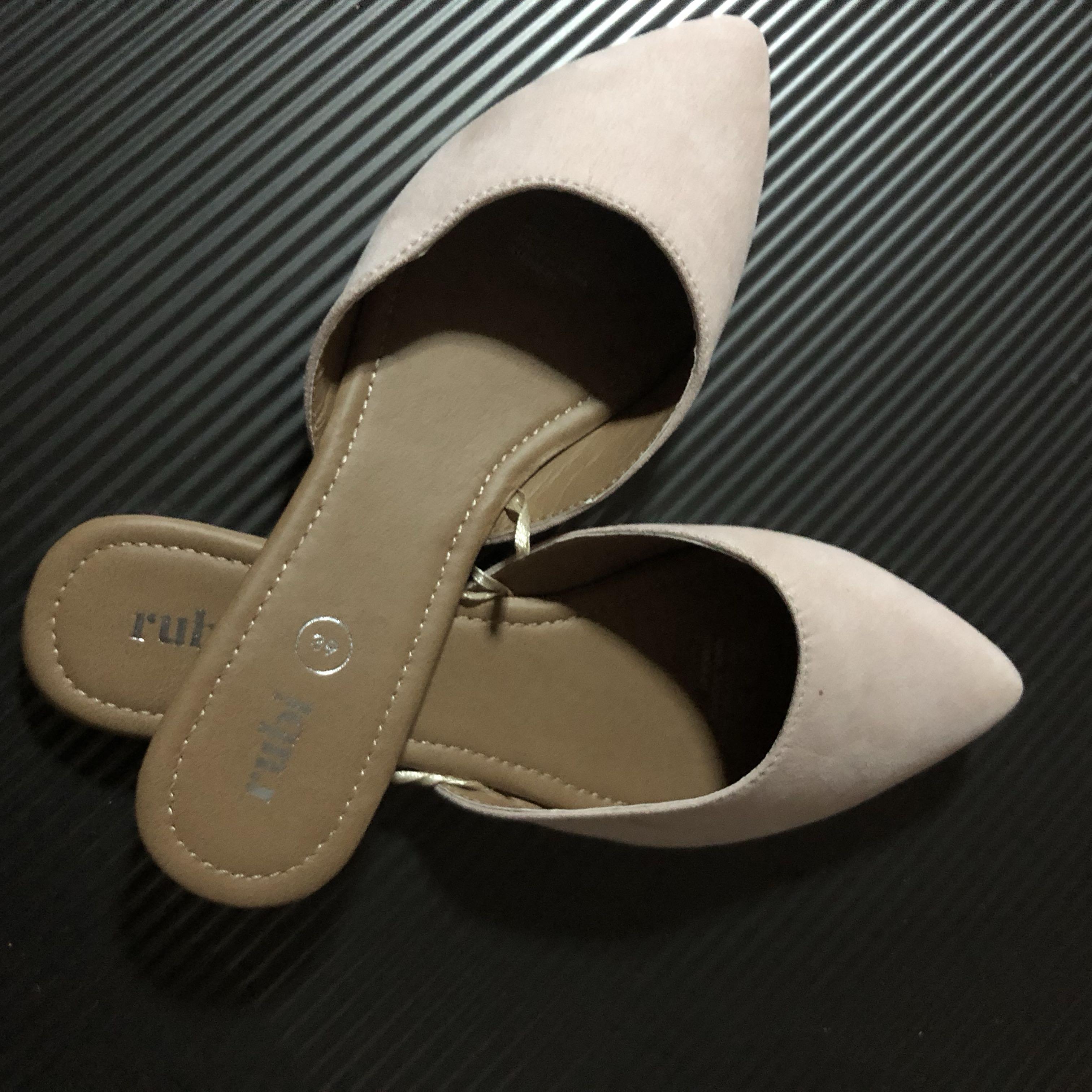 RUBI BLUSH PINK SLIP ON, Women's Fashion, Footwear, Slippers and slides ...
