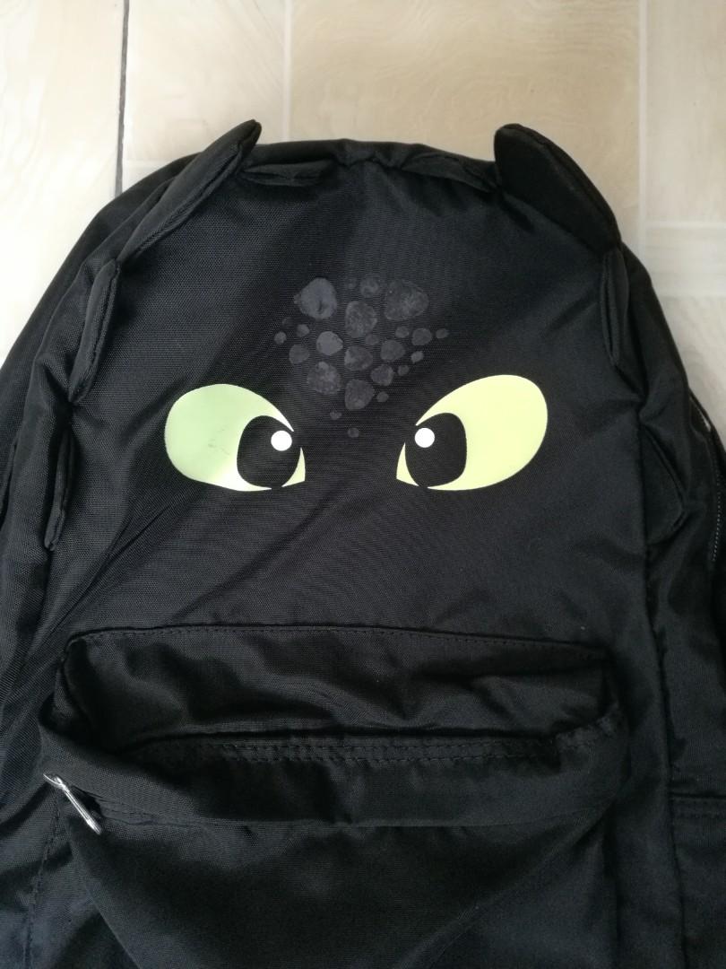 Toothless Backpack, Women's Fashion, Bags & Wallets, Backpacks on Carousell