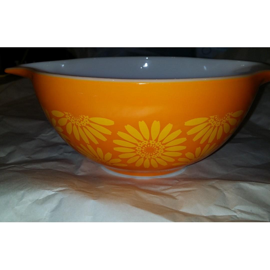 Vintage Pyrex Cinderella Nesting Bowl #442 Orange Yellow Sunflower ...