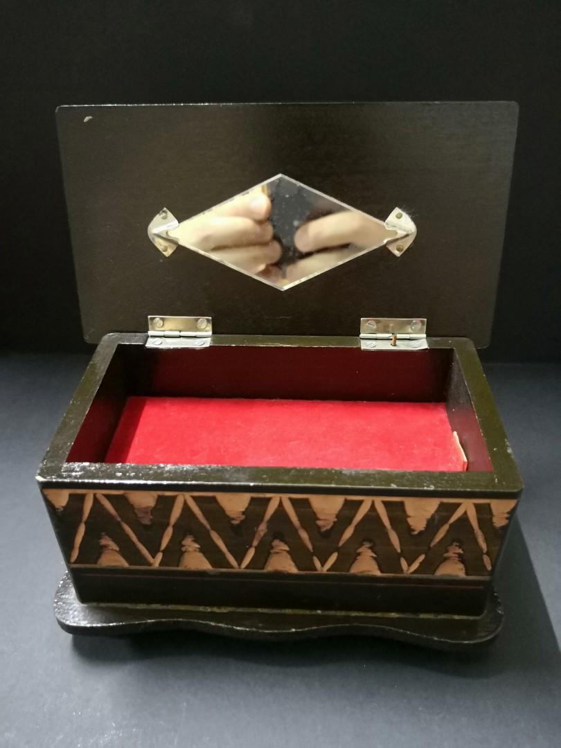 vintage sankyo Walt Disney wooden music box, Hobbies & Toys ...