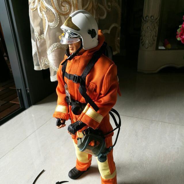 1/6 Custom Made SCDF DART Team Past Uniform 2 Helmets, Hobbies & Toys ...