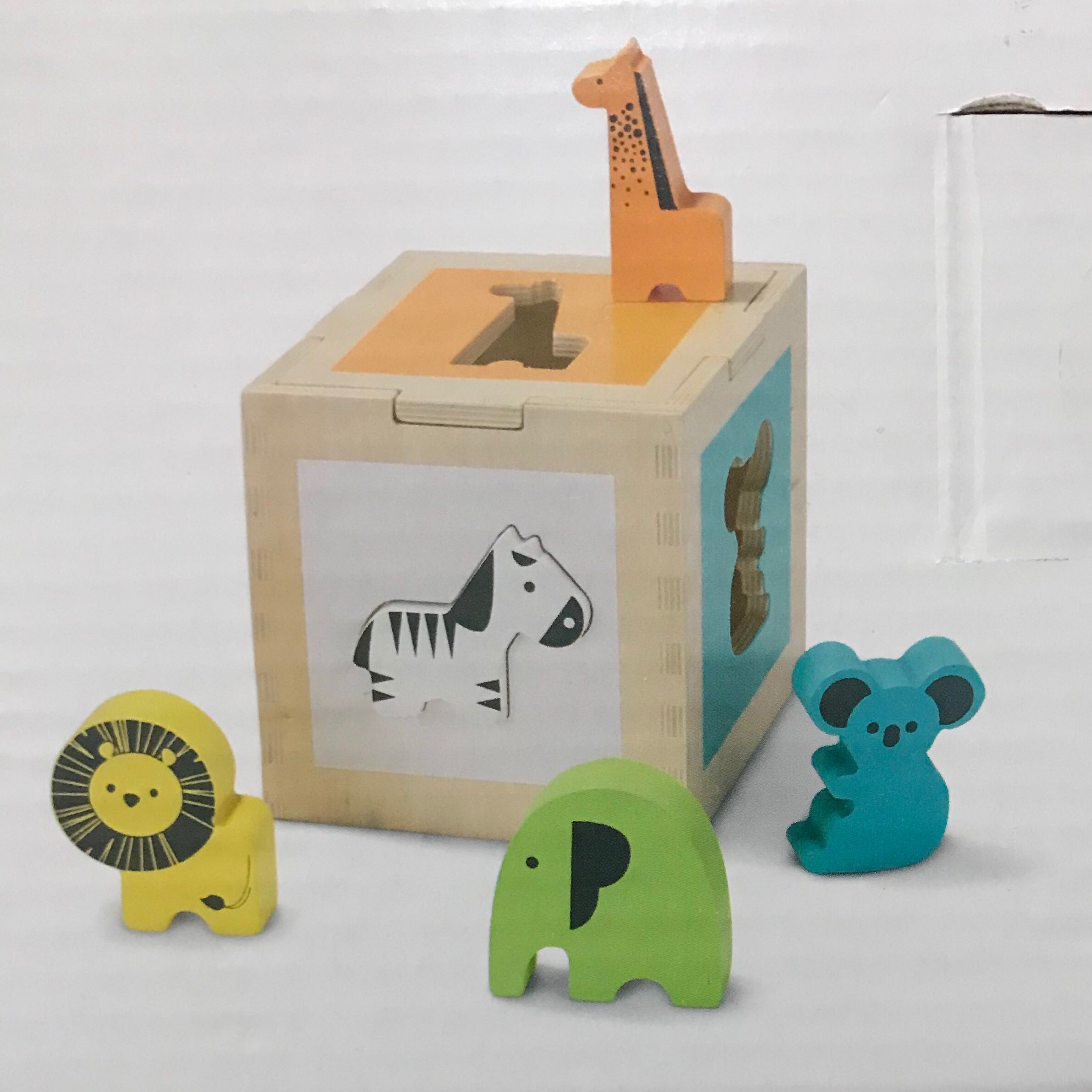 Animal block box shape sorter, Hobbies & Toys, Toys & Games on Carousell