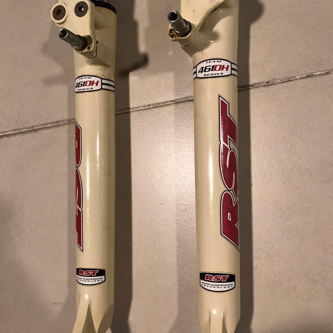 RST 461 DH Team series fork 120mm (1997), Sports Equipment, Bicycles & Parts, Bicycles on Carousell